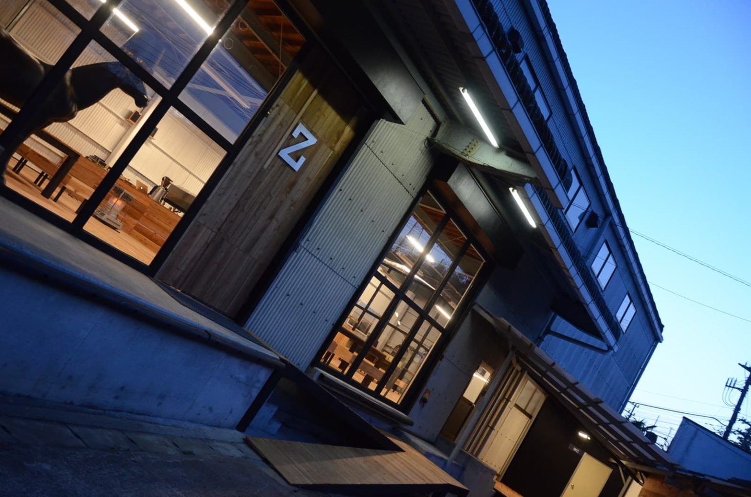 Visit – ZEBRA Coffee & Croissant